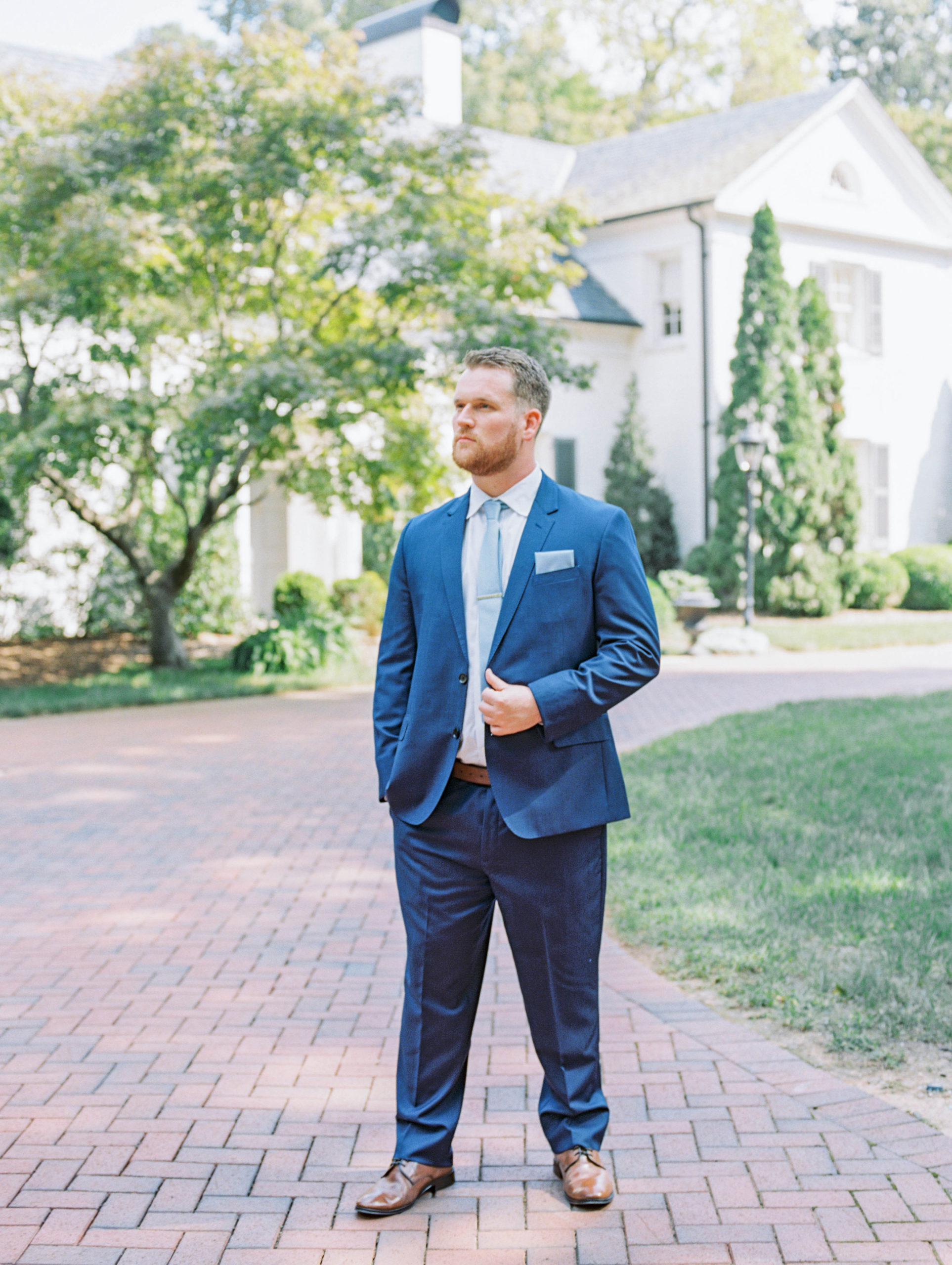Mr. and Mrs. Moseley | Boxwood Estate | www.haylienoelle.com